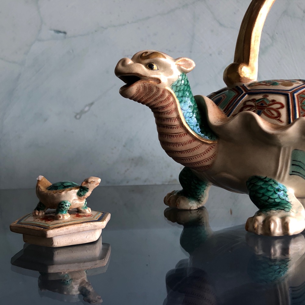Japanese Satsuma tea kettle, rare ‘Minogame’ Turtle form , signed ...