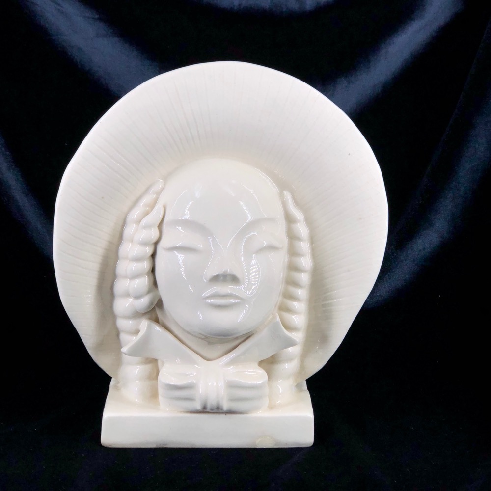 Australian Pottery Art Deco lady in bonnet vase, c. 1935 | Moorabool ...