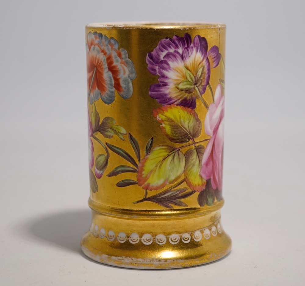 Spode spill vase, pattern no.711, flowers on gold ground, c. 1820 ...