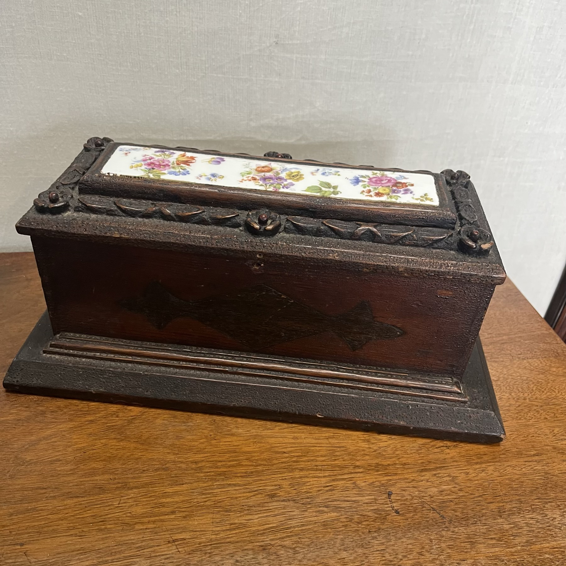 Australian glove box, the cedar lid with carving, inset floral ...