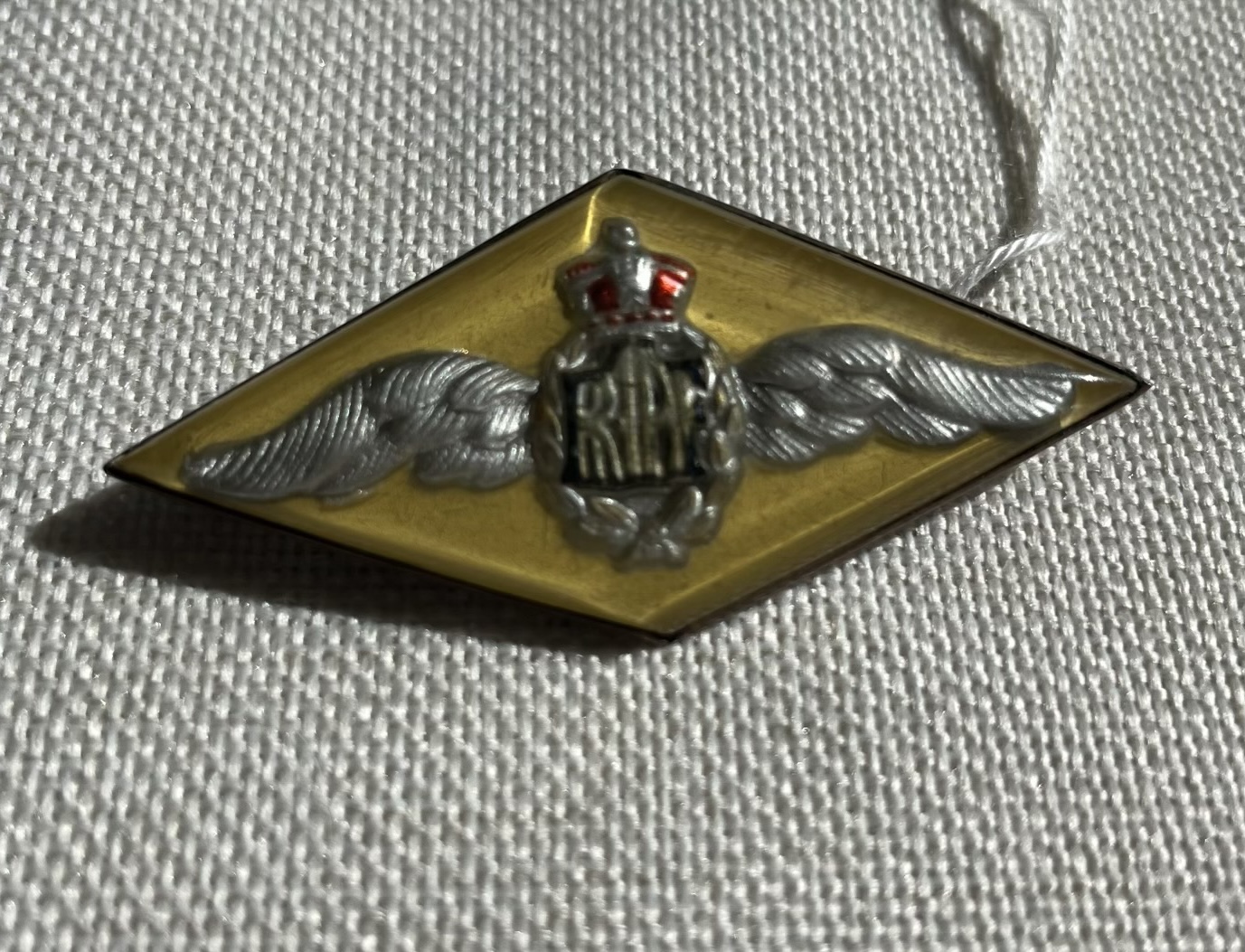 RAAF WWII perspex ‘wings’ badge, silvered, c. 1945 – Moorabool Antique ...