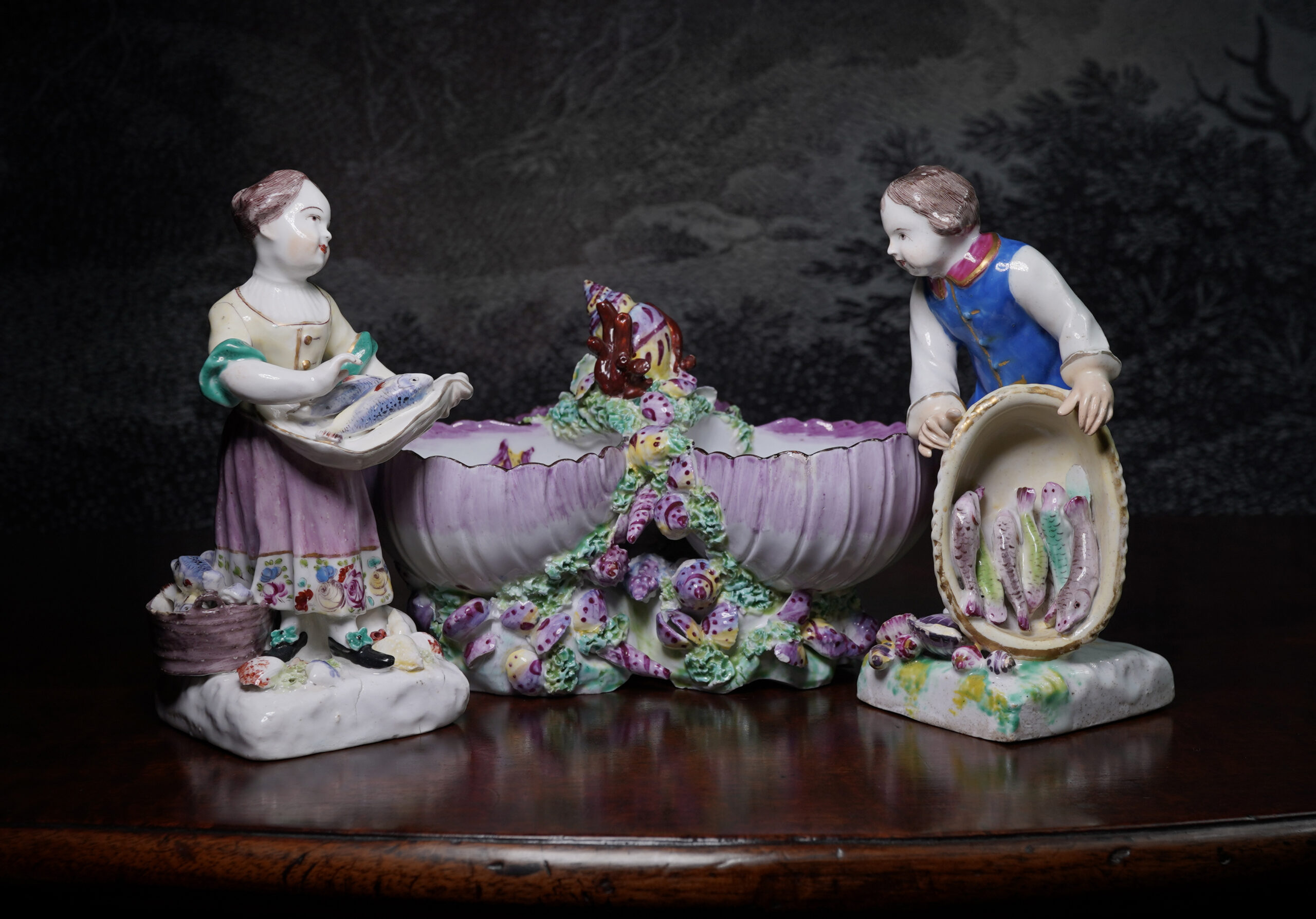 Bow-Shells – Moorabool Antique Galleries